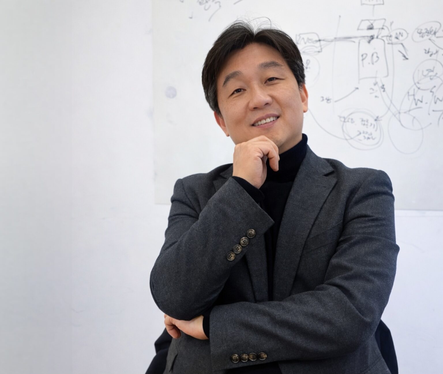 "Beyond a charging station, a power plant," says Lee Yong-kwon, CEO of ...